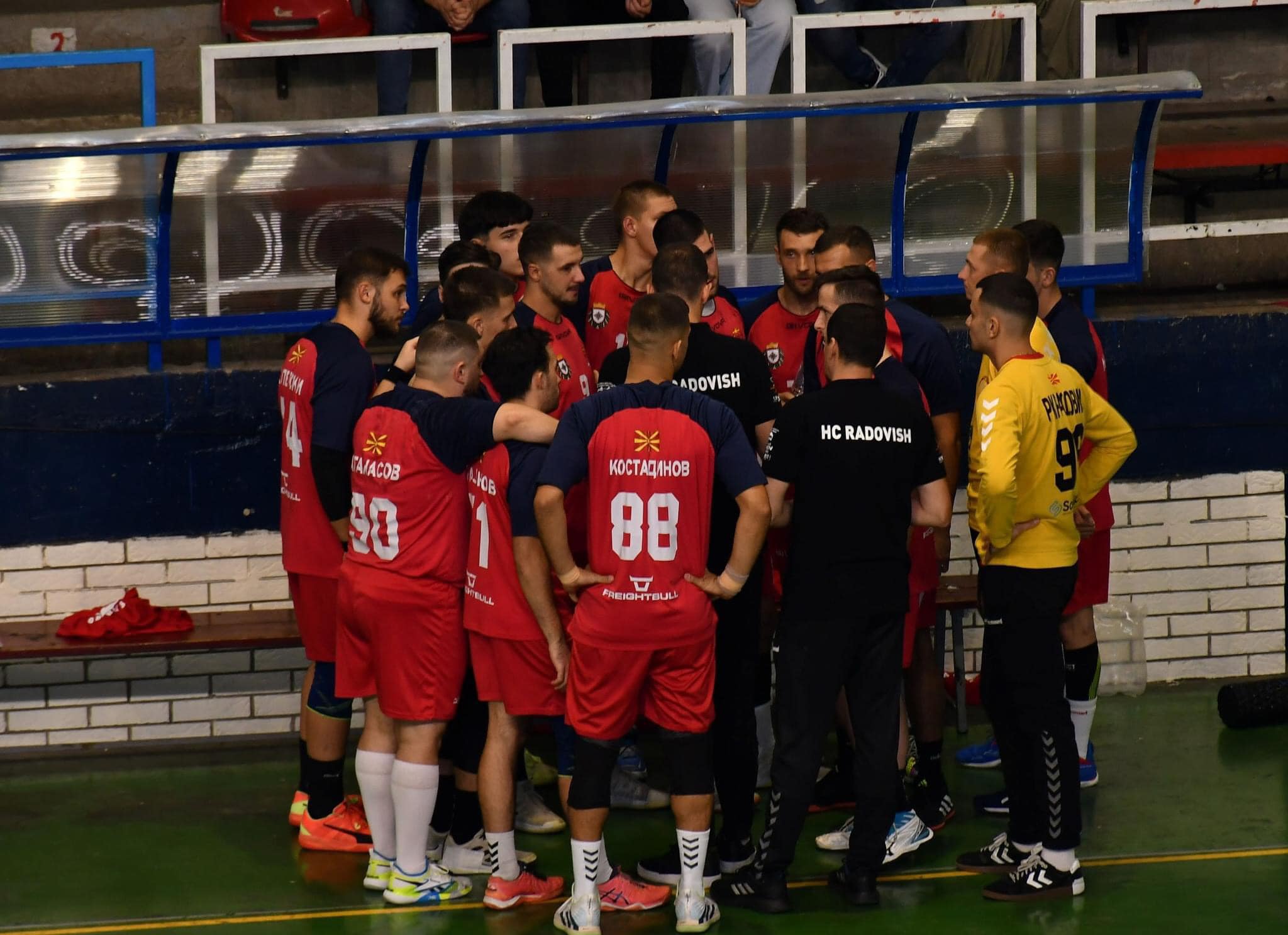 Радовиш слави прв триумф, се вжештува трката за опстанок - GRID.mk